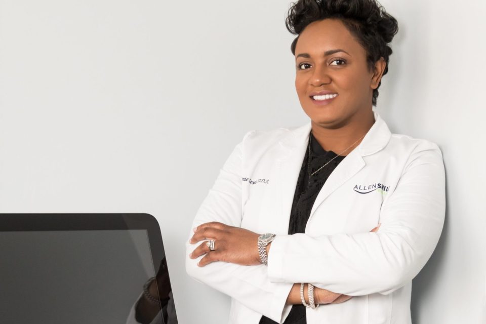 Dental Designs by Alisa Reed - Living Magazine