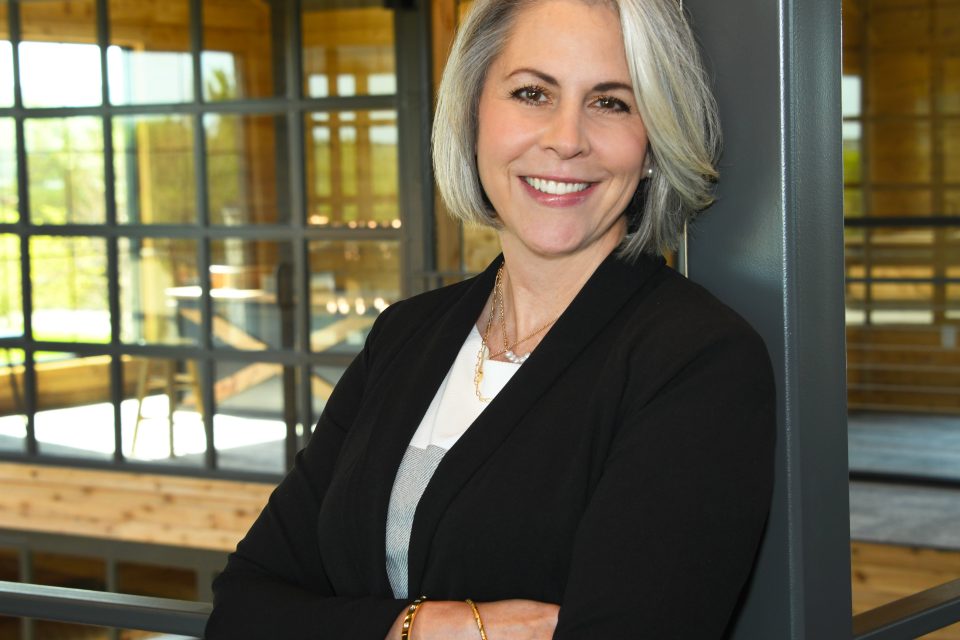 Alexis Aranda - Leading Women 2022 - Living Magazine