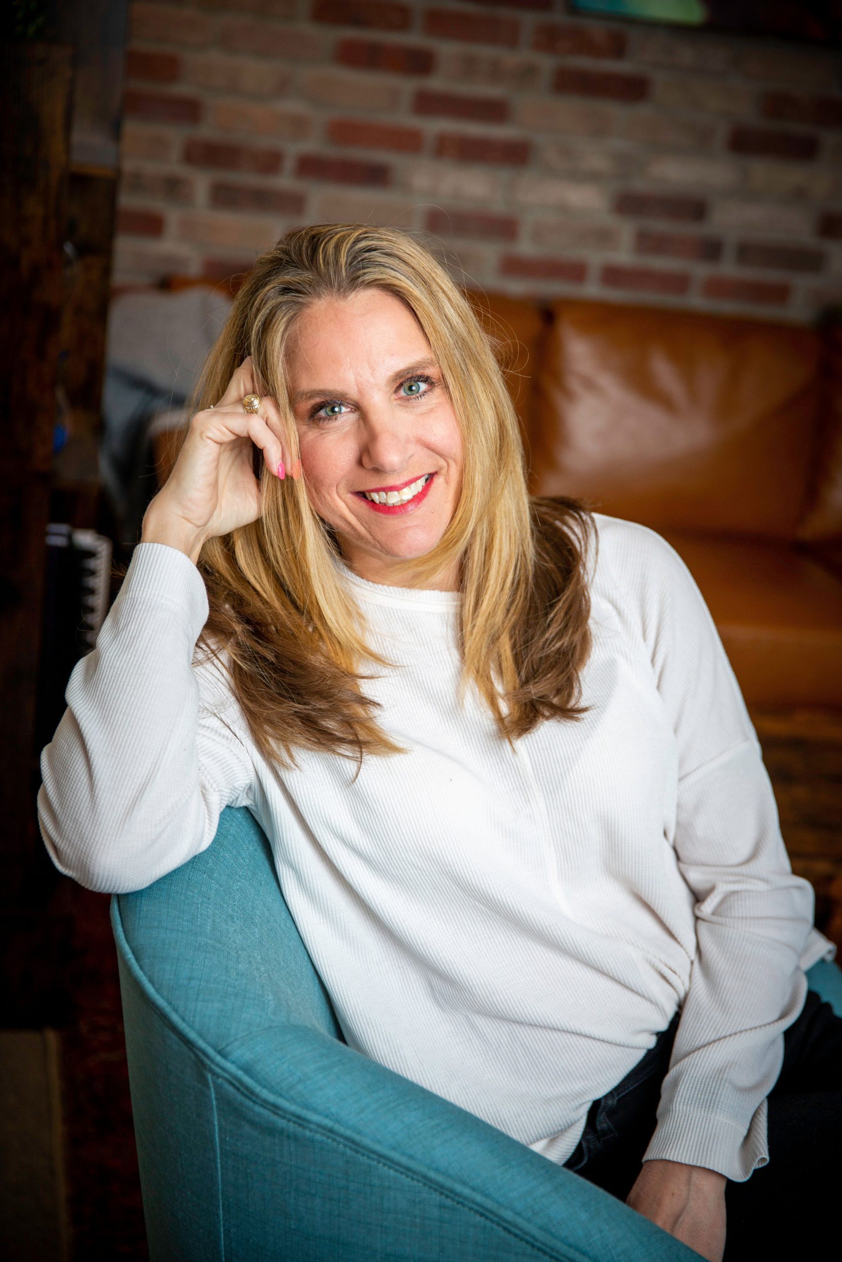 Amanda Dennis, LCSW - Cypress Therapy & Counseling | Leading Women